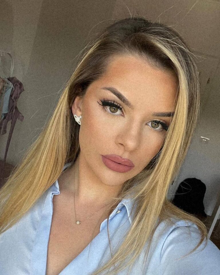 Rimel de par pentru fire rebele Bye Bye Baby Hairs - Meloni