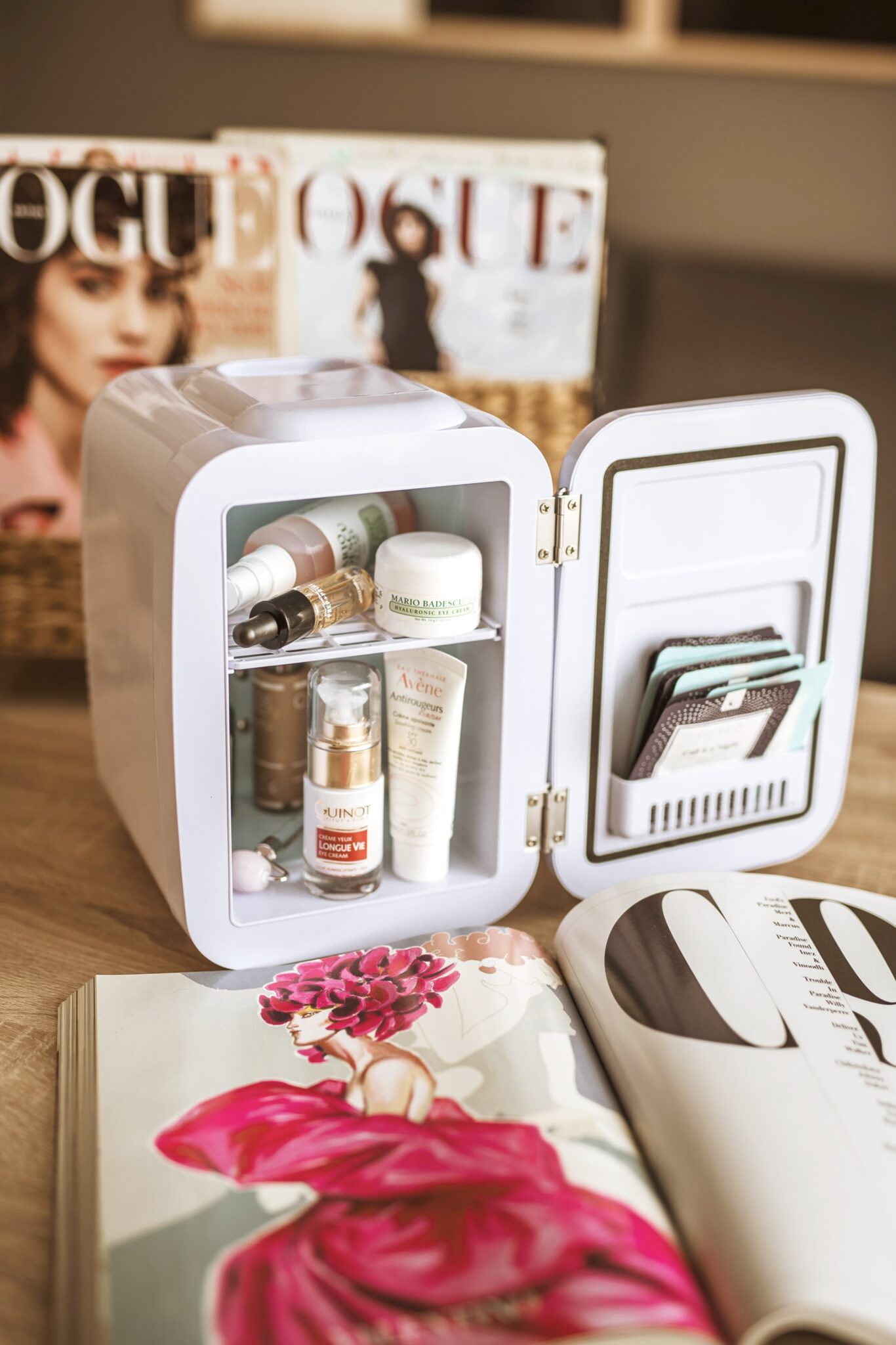Minifrigider creme beauty pentru cosmetice Baby Lily Meloni